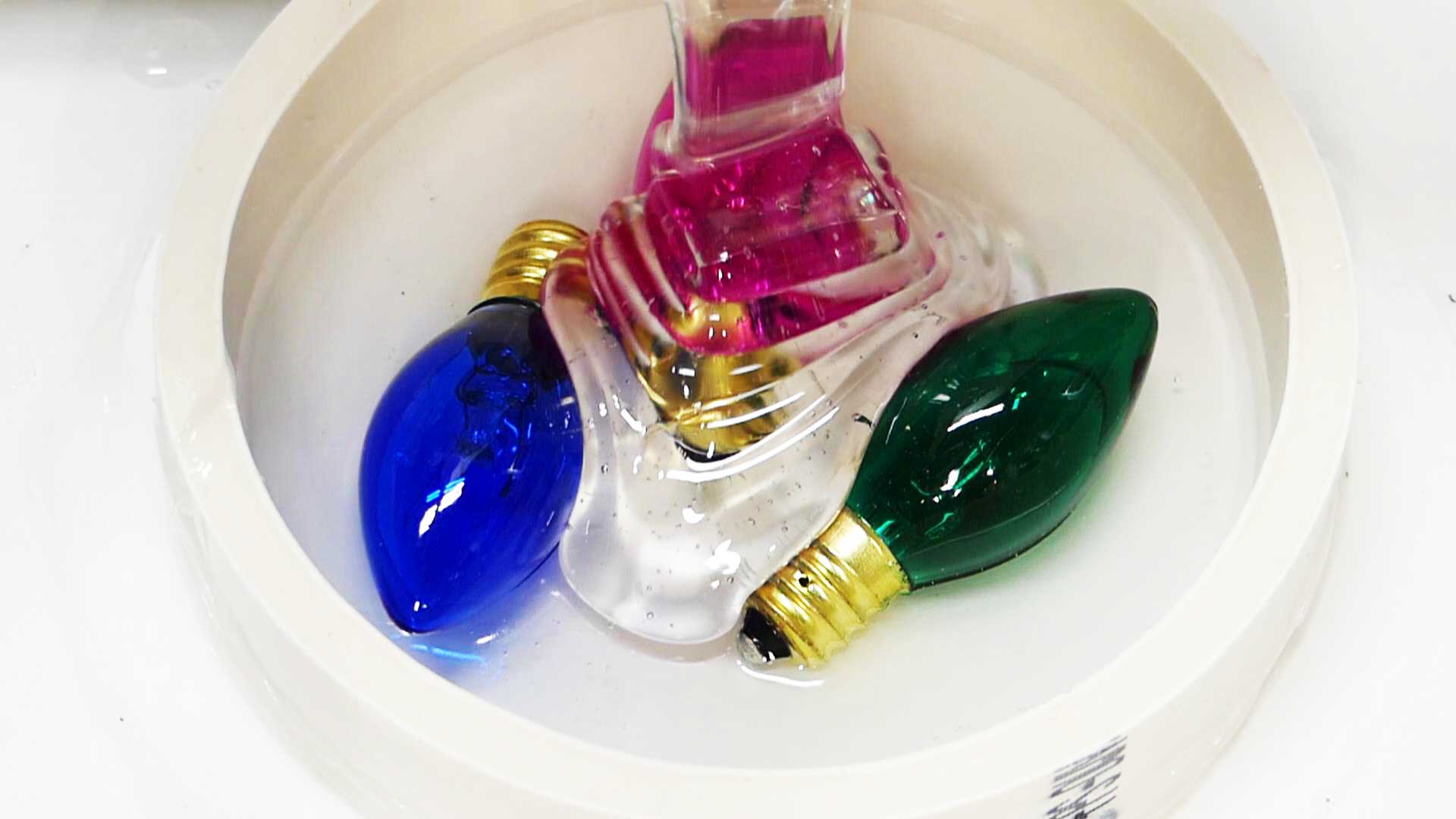 DIY Epoxy Coasters and Ornaments - Lazy Guy DIY