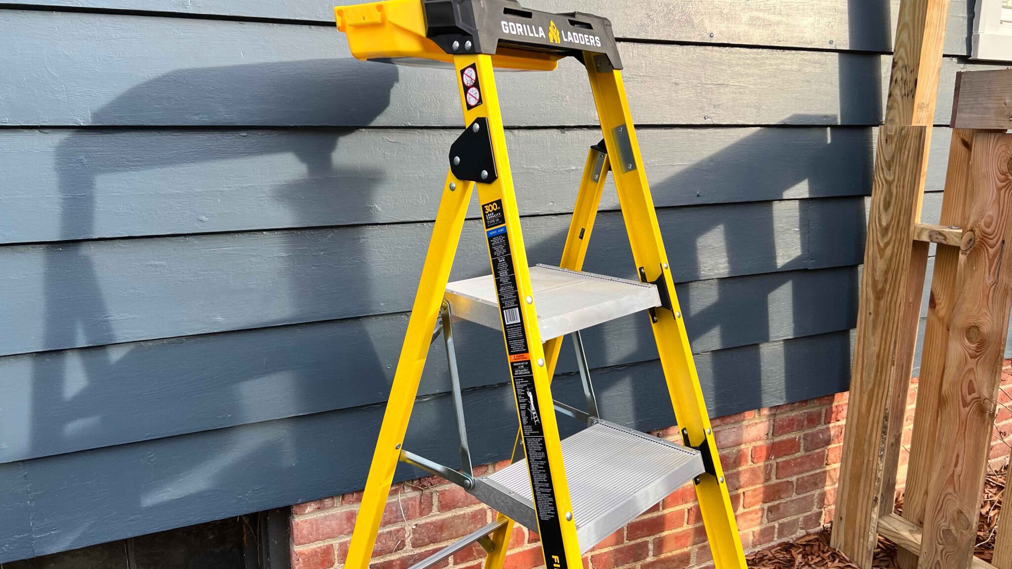 Gorilla Ladder Brings Flatpack Storage to Your Next DIY Project - Lazy ...